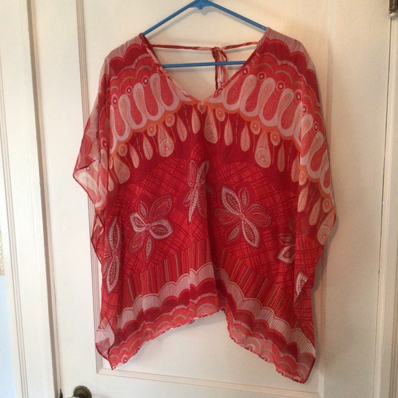 Kate And Mallory Tops Kate Mallory Designs Red Multi Tie Back Kimono